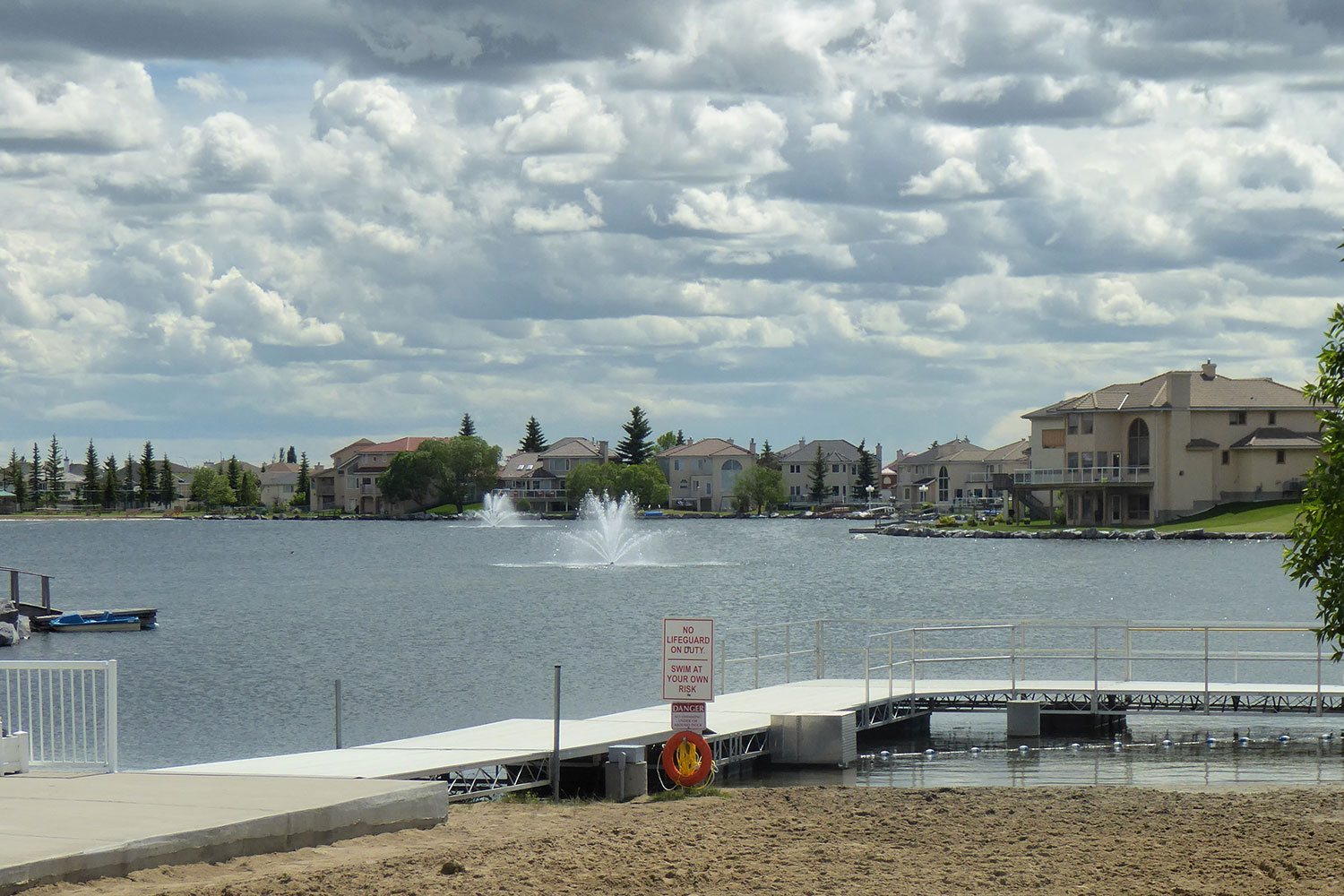 CREB® | Choosing the Calgary lake community that's right for you